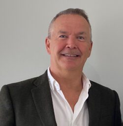 Chris Musgrave Biography - Chris Musgrave : Chris Musgrave